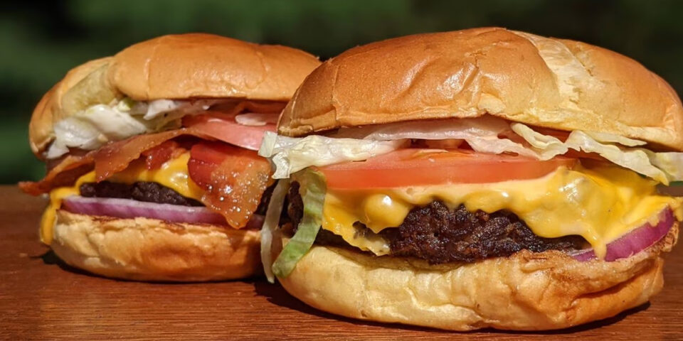 Arby's Wagyu Burger Review: The Iconic Burger is Back!